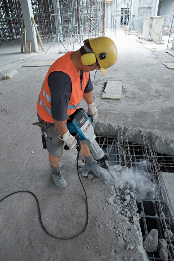 Electric Breaker (Heavy Duty) • Wellers Hire
