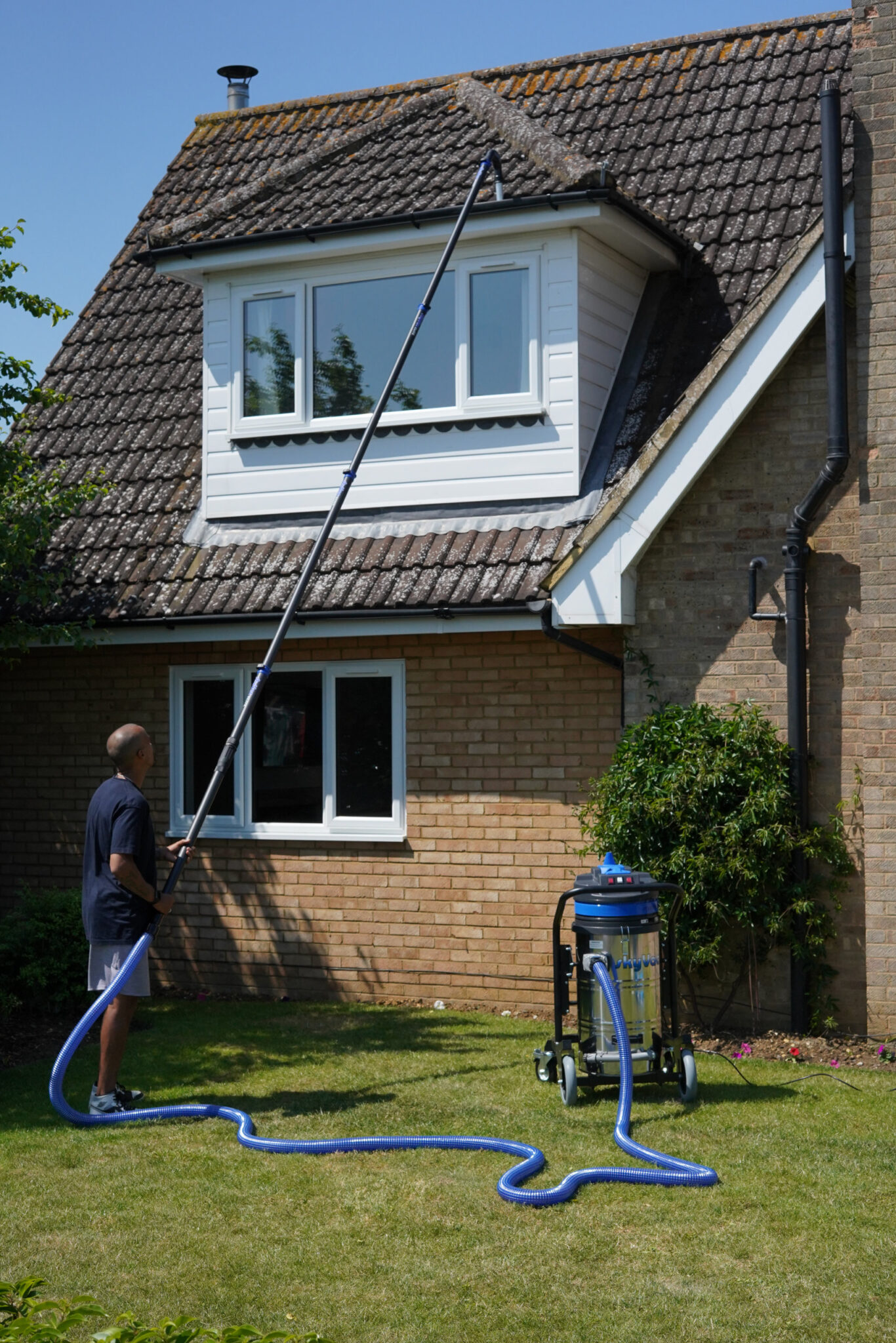 SkyVac Gutter Vacuum • Wellers Hire