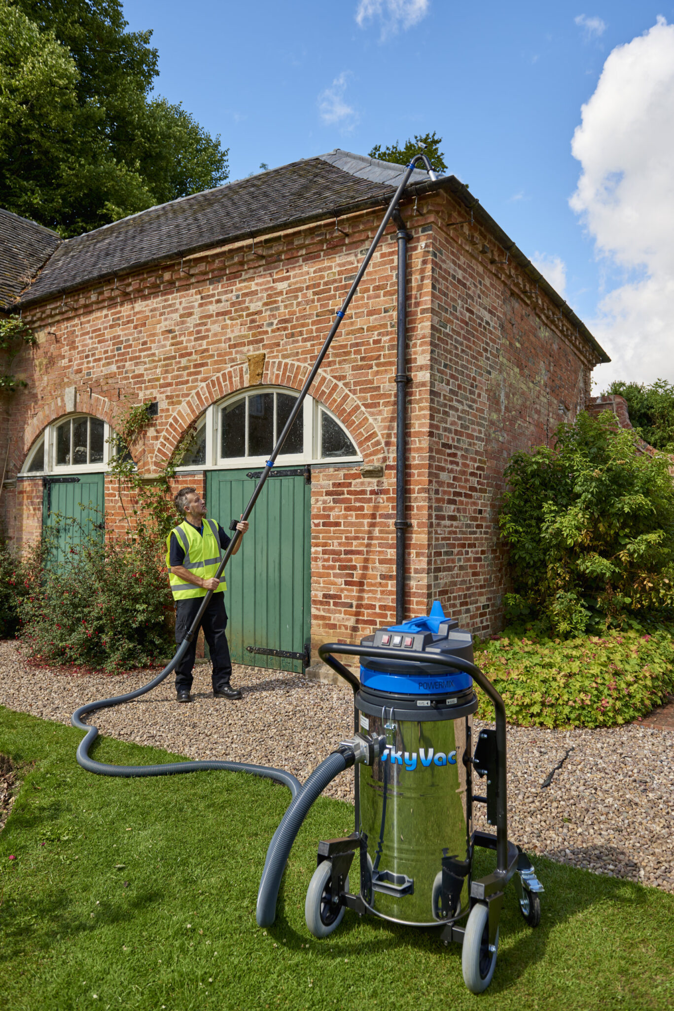 SkyVac Gutter Vacuum • Wellers Hire